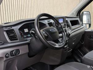 Brown Ford Transit 2019 in Marijampole, with an engine capacity of 2.00 L and mileage of 239 thousand km for 13200 €, photo 13 on AUTOMOTO.COM.LV