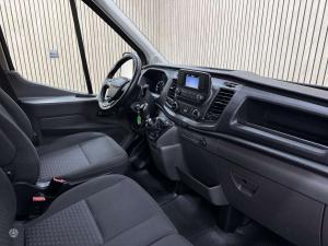 Brown Ford Transit 2019 in Marijampole, with an engine capacity of 2.00 L and mileage of 239 thousand km for 13200 €, photo 20 on AUTOMOTO.COM.LV