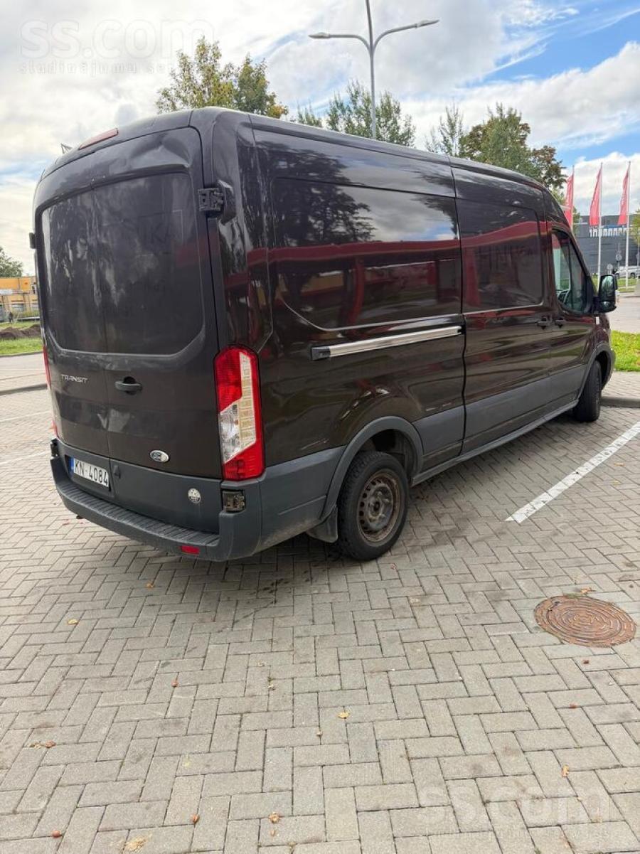 Brown Ford Transit 2015 in Riga, with an engine capacity of 2.20 L and mileage of 258 thousand km for 4840 €, photo 5 on AUTOMOTO.COM.LV
