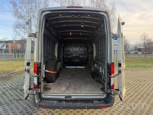 Brown Ford Transit 2016 in Riga, with an engine capacity of 2.00 L and mileage of 450 thousand km for 8499 €, photo 21 on AUTOMOTO.COM.LV