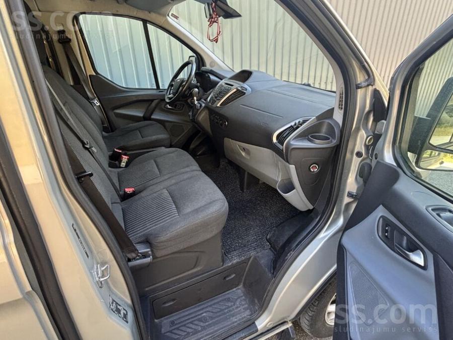 Brown Ford Transit 2013 in Jekabpils, with an engine capacity of 2.20 L and mileage of 325 thousand km for 7000 €, photo 11 on AUTOMOTO.COM.LV