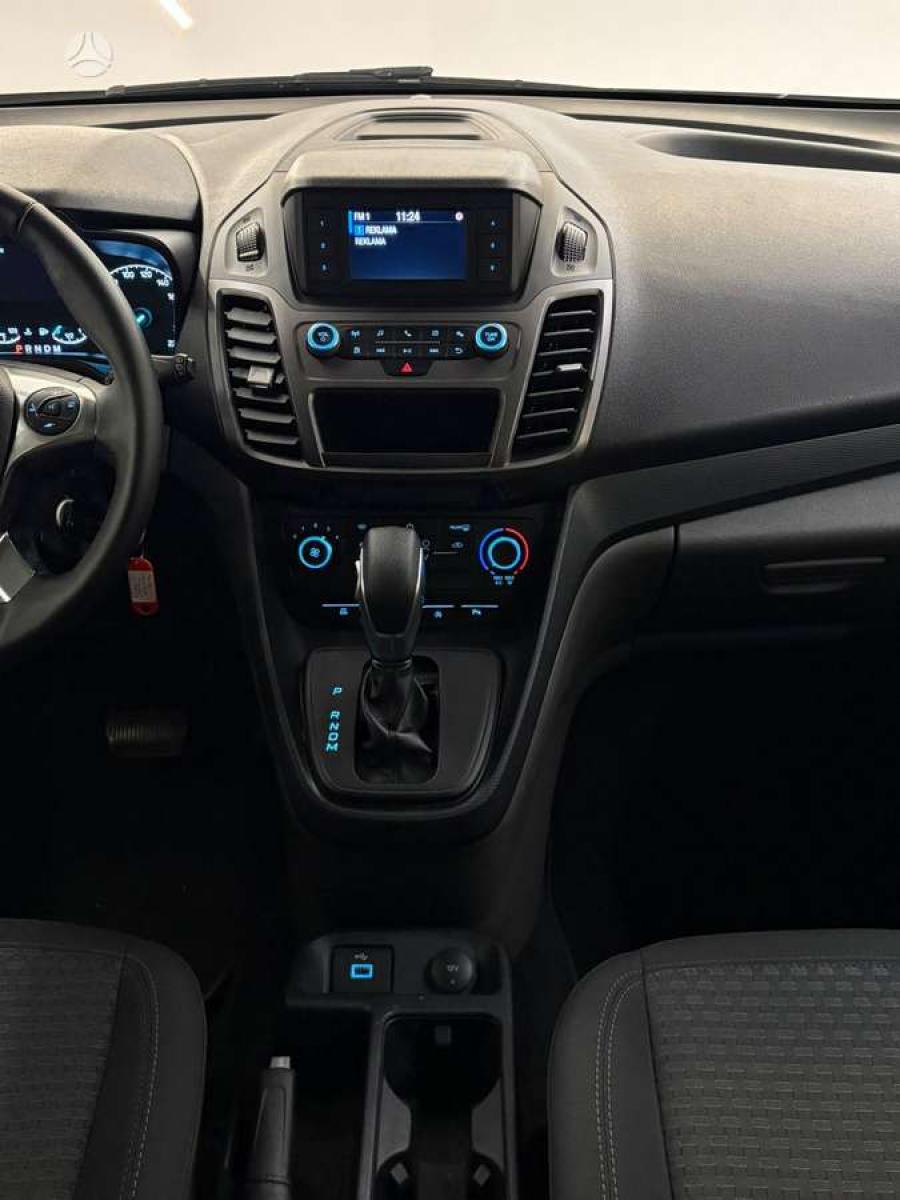 Black Ford Transit Connect 2022 in Marijampole, with an engine capacity of 1.50 L and mileage of 137 thousand km for 12750 €, photo 20 on AUTOMOTO.COM.LV
