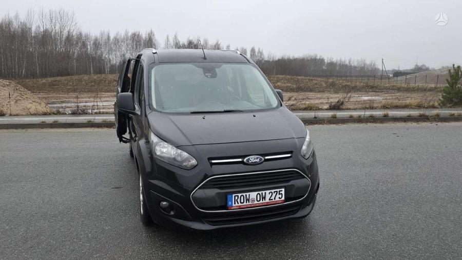 Black Ford Transit Connect 2015 in Klaipeda, with an engine capacity of 1.60 L and mileage of 239 thousand km for 5990 €, photo 18 on AUTOMOTO.COM.LV