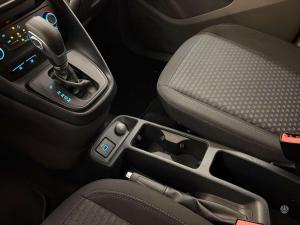Melns Ford Transit Connect 2022 Marijampole, ar dzinēja tilpumu 1.50 L un nobraukumu 137 tūkst. km par 12750 €, foto 19 vietnē AUTOMOTO.COM.LV