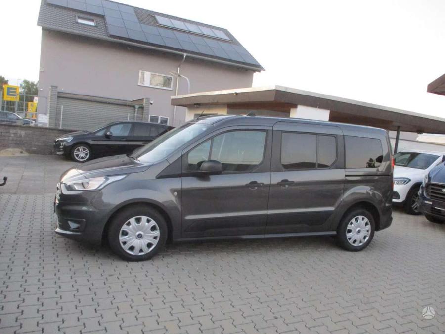 Melns Ford Transit Connect 2022 Viļņa, ar dzinēja tilpumu 1.50 L un nobraukumu 116 tūkst. km par 16930 €, foto 3 vietnē AUTOMOTO.COM.LV