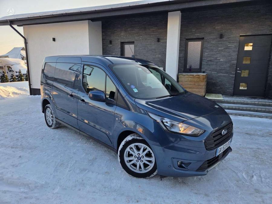 Blue Ford Transit Connect 2022 in Taurage, with an engine capacity of 1.00 L and mileage of 152 thousand km for 8700 €, photo 1 on AUTOMOTO.COM.LV