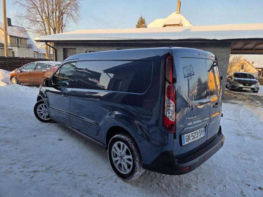Blue Ford Transit Connect 2022 in Taurage, with an engine capacity of 1.00 L and mileage of 152 thousand km for 8700 €, photo 6 on AUTOMOTO.COM.LV