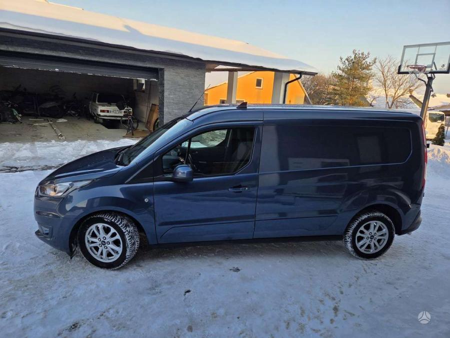 Blue Ford Transit Connect 2022 in Taurage, with an engine capacity of 1.00 L and mileage of 152 thousand km for 8700 €, photo 7 on AUTOMOTO.COM.LV