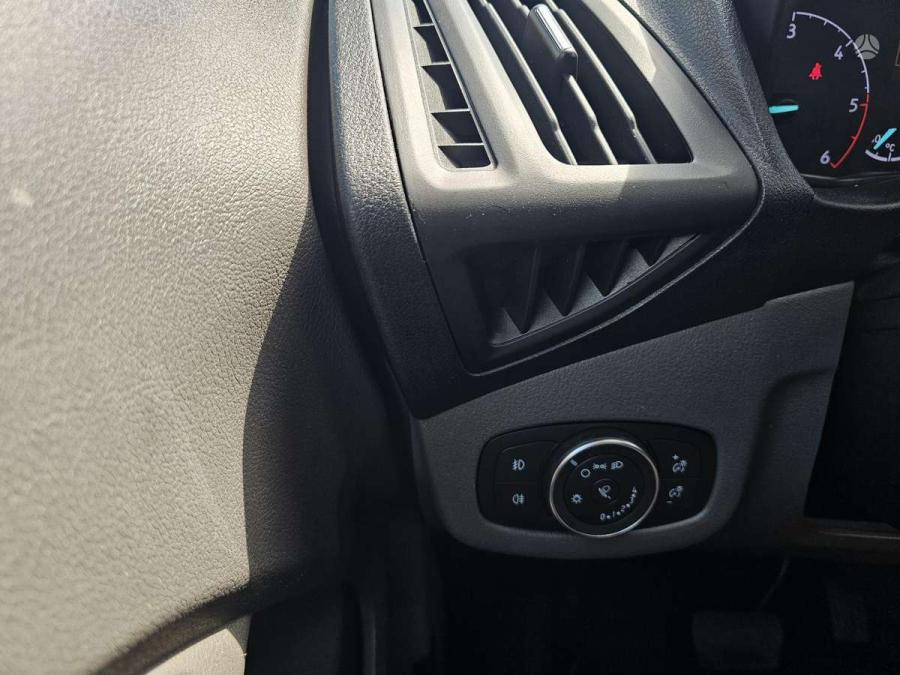 Brūns Ford Transit Connect 2019 Kėdainiai, ar dzinēja tilpumu 1.50 L un nobraukumu 238 tūkst. km par 10900 €, foto 26 vietnē AUTOMOTO.COM.LV