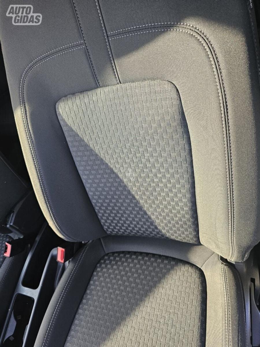 Brūns Ford Transit Connect 2019 Viļņa, ar dzinēja tilpumu 1.50 L un nobraukumu 238 tūkst. km par 10850 €, foto 19 vietnē AUTOMOTO.COM.LV