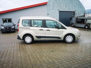 Brown Ford Transit Connect 2015 in Radviliskis, with an engine capacity of 1.56 L and mileage of 133 thousand km for 6850 €, photo 6 on AUTOMOTO.COM.LV