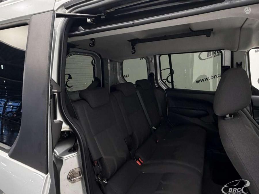Pelēks Ford Transit Connect 2017 Viļņa, ar dzinēja tilpumu 1.50 L un nobraukumu 294 tūkst. km par 5900 €, foto 11 vietnē AUTOMOTO.COM.LV