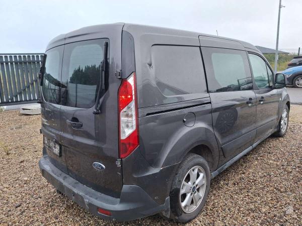 Pelēks Ford Transit Connect 2017 Viļņa, ar dzinēja tilpumu 1.50 L un nobraukumu 195 tūkst. km par 4200 €, foto 7 vietnē AUTOMOTO.COM.LV