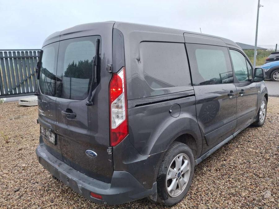 Pelēks Ford Transit Connect 2017 Viļņa, ar dzinēja tilpumu 1.50 L un nobraukumu 195 tūkst. km par 4200 €, foto 7 vietnē AUTOMOTO.COM.LV