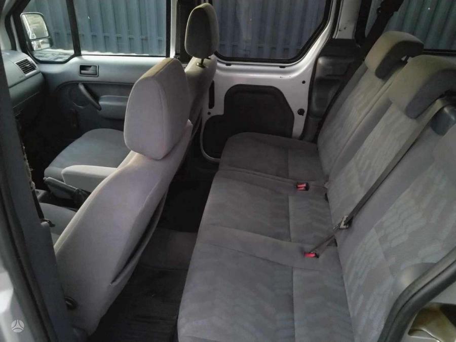 Grey Ford Transit Connect 2007 in Vilnius, with an engine capacity of 1.75 L and mileage of 430 thousand km for 1500 €, photo 12 on AUTOMOTO.COM.LV