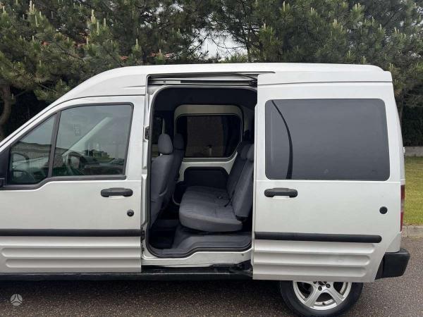 Grey Ford Transit Connect 2008 in Vilnius, with an engine capacity of 1.75 L and mileage of 291 thousand km for 999 €, photo 7 on AUTOMOTO.COM.LV