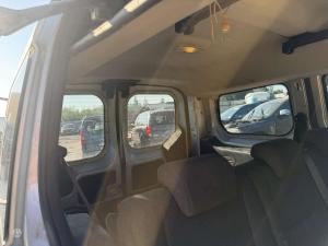 Pelēks Ford Transit Connect 2017 Šauļi, ar dzinēja tilpumu 1.50 L un nobraukumu 289 tūkst. km par 3650 €, foto 14 vietnē AUTOMOTO.COM.LV