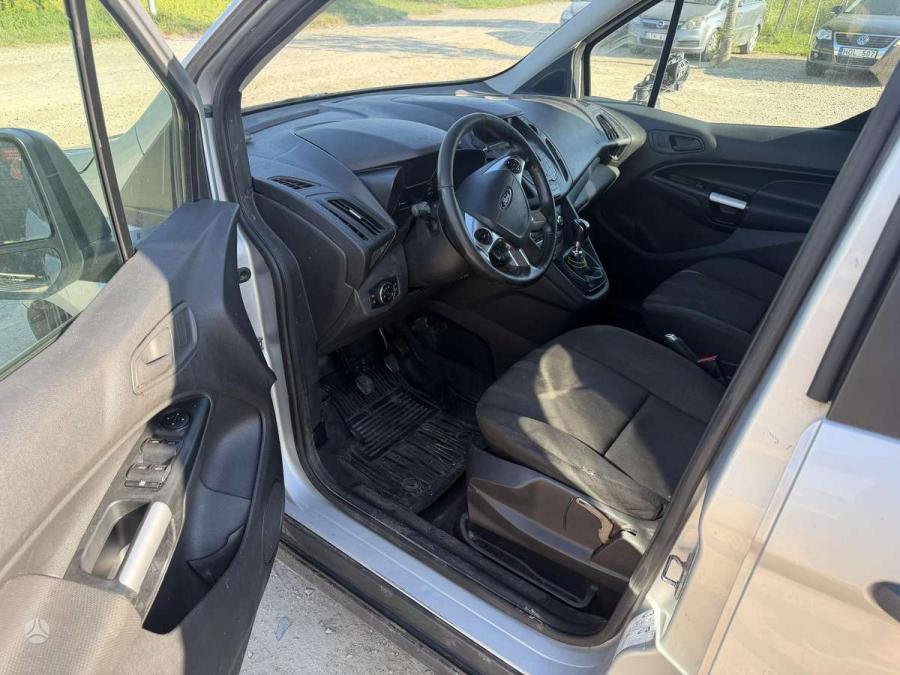 Pelēks Ford Transit Connect 2017 Šauļi, ar dzinēja tilpumu 1.50 L un nobraukumu 289 tūkst. km par 3650 €, foto 16 vietnē AUTOMOTO.COM.LV