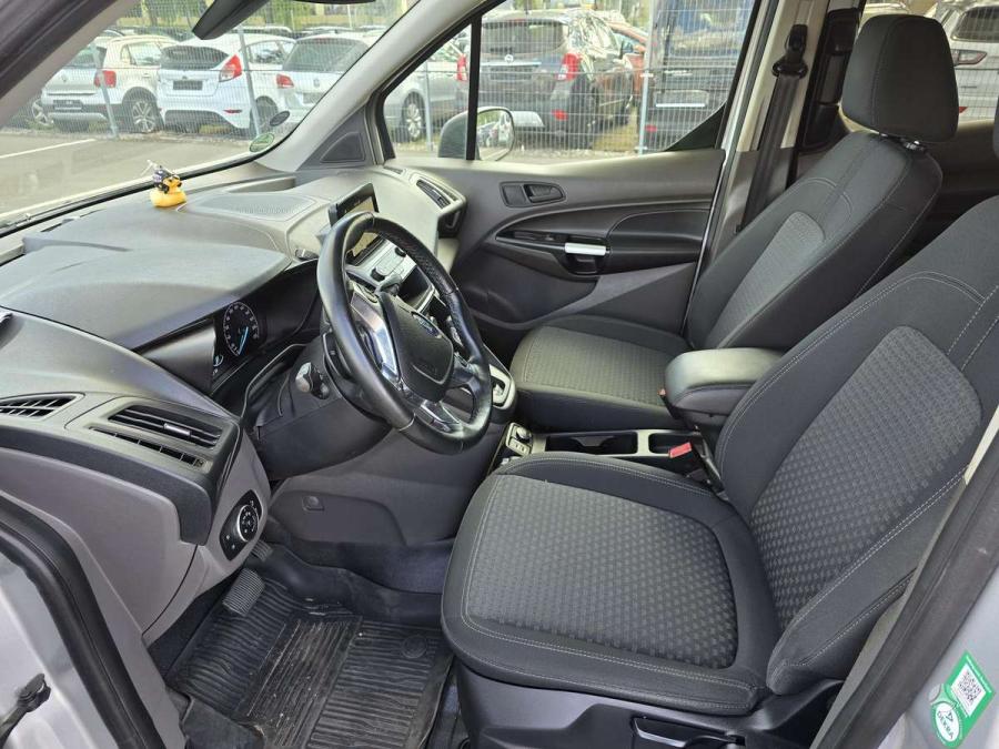 Grey Ford Transit Connect 2019 in Marijampole, with an engine capacity of 1.50 L and mileage of 246 thousand km for 8200 €, photo 11 on AUTOMOTO.COM.LV