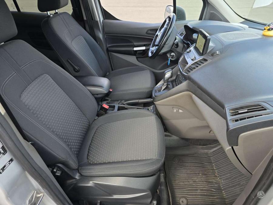 Grey Ford Transit Connect 2019 in Marijampole, with an engine capacity of 1.50 L and mileage of 246 thousand km for 8200 €, photo 13 on AUTOMOTO.COM.LV