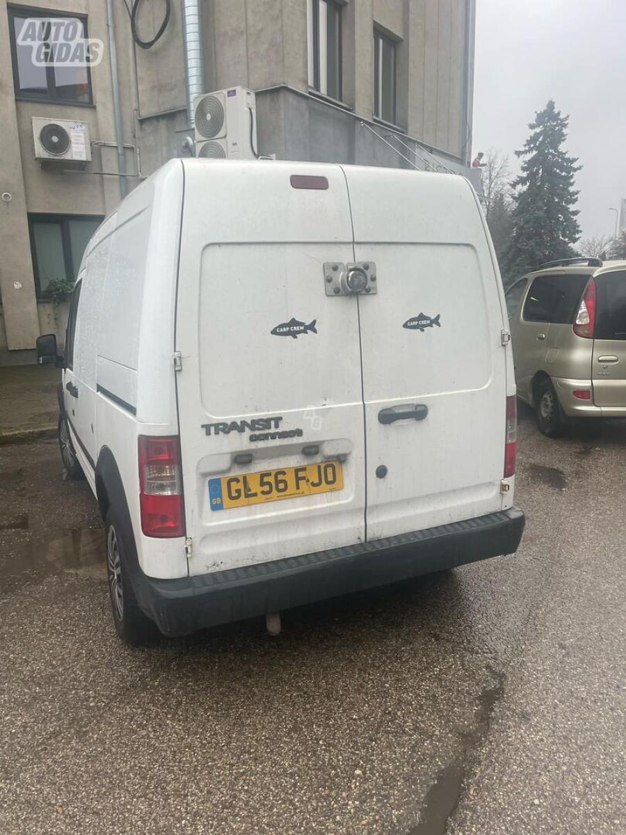 Ford Transit Connect 2006 in Alytus, with an engine capacity of 1.80 L and mileage of 160 thousand km for 900 €, photo 4 on AUTOMOTO.COM.LV