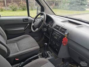 Ford Transit Connect 2007 in Klaipeda, with an engine capacity of 2.00 L and mileage of 280 thousand km for 450 €, photo 8 on AUTOMOTO.COM.LV