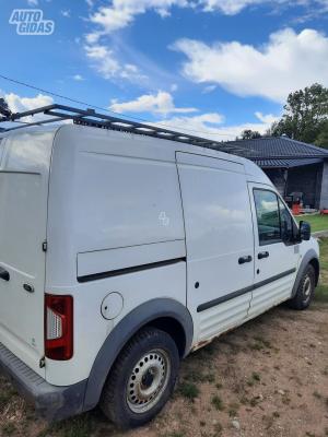 Ford Transit Connect 2013 Viļņa, ar dzinēja tilpumu 1.80 L un nobraukumu 303 tūkst. km par 650 €, foto 3 vietnē AUTOMOTO.COM.LV