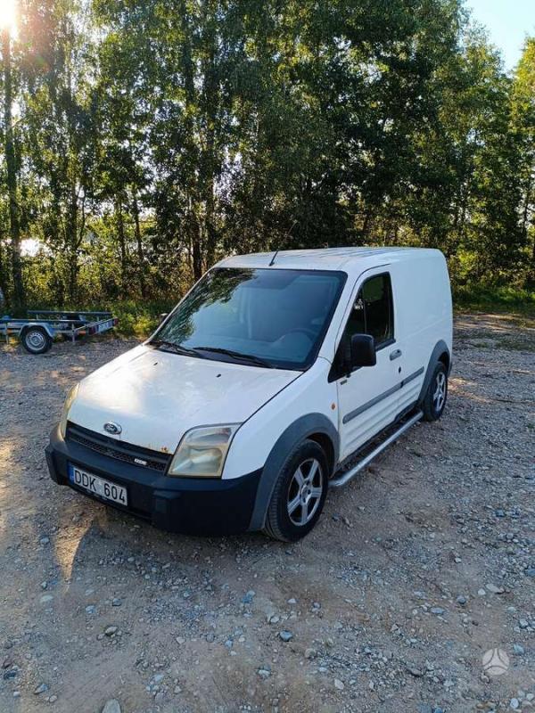 Balts Ford Transit Connect 2004 Ukmergė, ar dzinēja tilpumu 1.80 L un nobraukumu 3845 tūkst. km par 1300 €, foto 1 vietnē AUTOMOTO.COM.LV