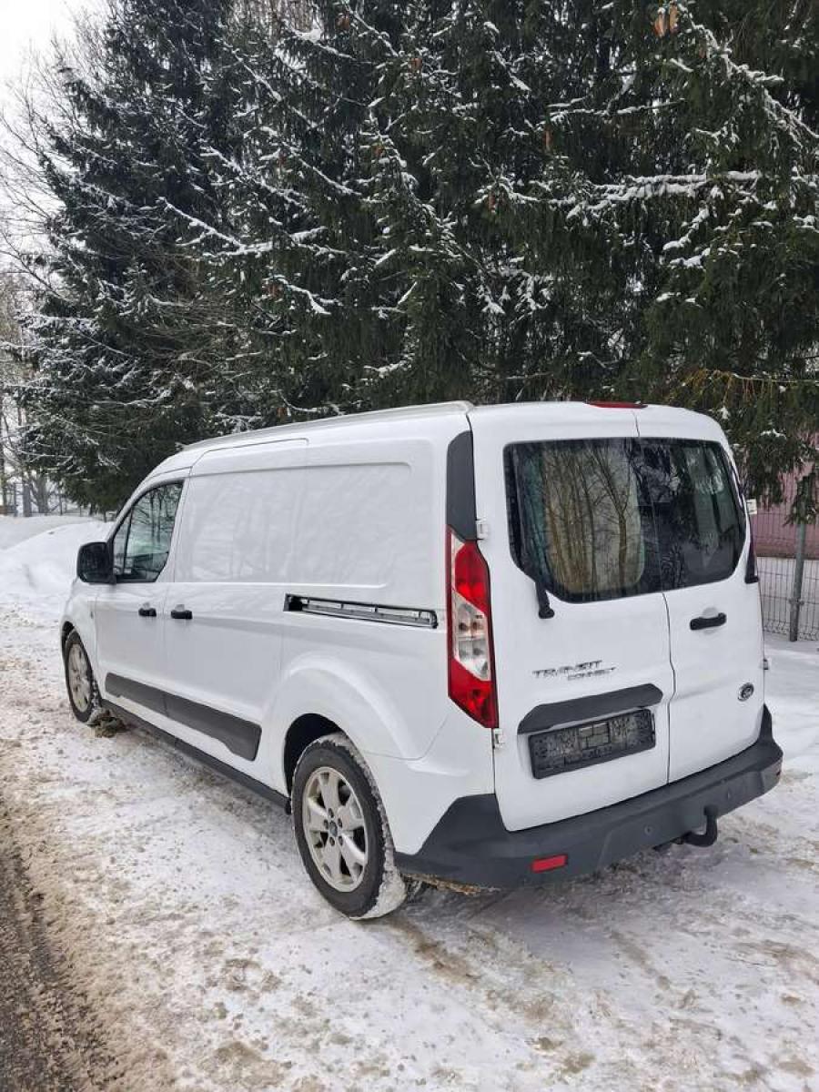 White Ford Transit Connect 2015 in Raseiniai, with an engine capacity of 1.50 L and mileage of 186 thousand km for 4400 €, photo 5 on AUTOMOTO.COM.LV