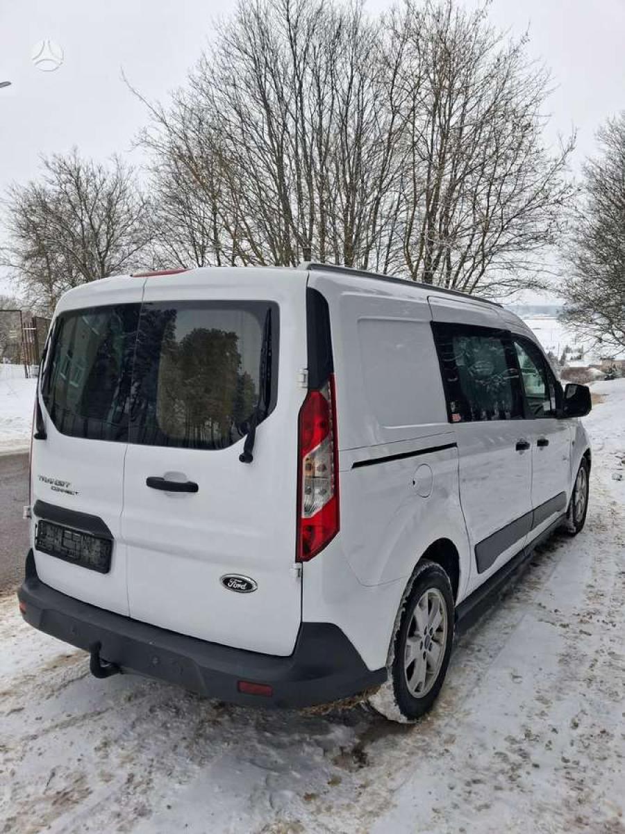 White Ford Transit Connect 2015 in Raseiniai, with an engine capacity of 1.50 L and mileage of 186 thousand km for 4400 €, photo 7 on AUTOMOTO.COM.LV