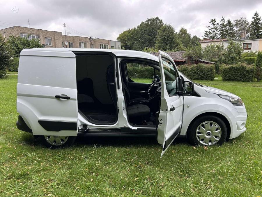 Balts Ford Transit Connect 2015 Kretinga, ar dzinēja tilpumu 1.56 L un nobraukumu 134 tūkst. km par 5850 €, foto 15 vietnē AUTOMOTO.COM.LV