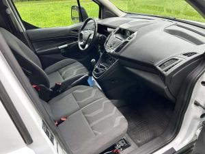 Balts Ford Transit Connect 2015 Kretinga, ar dzinēja tilpumu 1.56 L un nobraukumu 134 tūkst. km par 5850 €, foto 19 vietnē AUTOMOTO.COM.LV