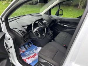 Balts Ford Transit Connect 2015 Kretinga, ar dzinēja tilpumu 1.56 L un nobraukumu 134 tūkst. km par 5850 €, foto 21 vietnē AUTOMOTO.COM.LV