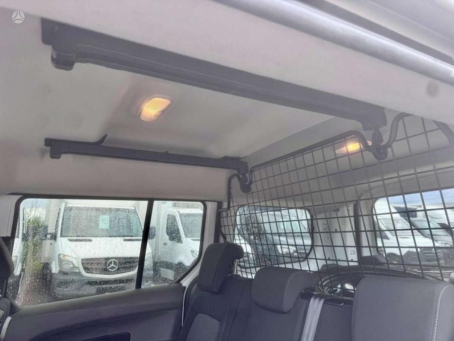 Balts Ford Transit Connect 2020 Viļņa, ar dzinēja tilpumu 1.50 L un nobraukumu 117 tūkst. km par 16900 €, foto 10 vietnē AUTOMOTO.COM.LV
