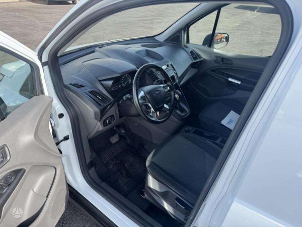 White Ford Transit Connect 2022 in Radviliskis, with an engine capacity of 1.50 L and mileage of 172 thousand km for 12886 €, photo 10 on AUTOMOTO.COM.LV
