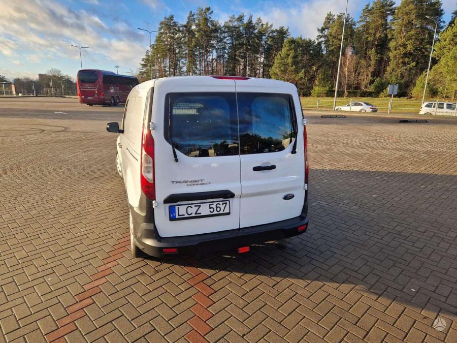 White Ford Transit Connect 2023 in Druskininkai, with an engine capacity of 2.00 L and mileage of 49 thousand km for 12999 €, photo 6 on AUTOMOTO.COM.LV
