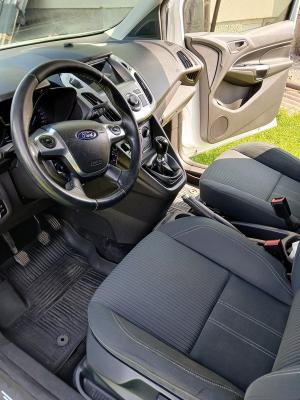 White Ford Transit Connect 2015 in Tartu, with an engine capacity of 0.00 L and mileage of 405 thousand km for 5000 €, photo 21 on AUTOMOTO.COM.LV