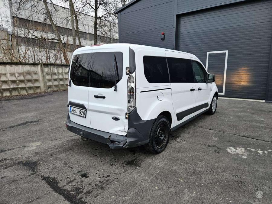 White Ford Transit Connect 2016 in Kaunas, with an engine capacity of 1.50 L and mileage of 204 thousand km for 4400 €, photo 7 on AUTOMOTO.COM.LV