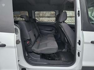 White Ford Transit Connect 2016 in Kaunas, with an engine capacity of 1.50 L and mileage of 204 thousand km for 4400 €, photo 18 on AUTOMOTO.COM.LV