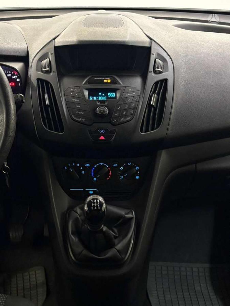 White Ford Transit Connect 2016 in Marijampole, with an engine capacity of 1.50 L and mileage of 228 thousand km for 6700 €, photo 7 on AUTOMOTO.COM.LV