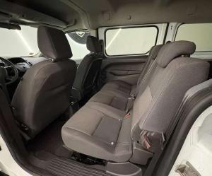 White Ford Transit Connect 2016 in Marijampole, with an engine capacity of 1.50 L and mileage of 228 thousand km for 6700 €, photo 11 on AUTOMOTO.COM.LV