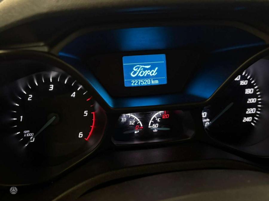 White Ford Transit Connect 2016 in Marijampole, with an engine capacity of 1.50 L and mileage of 228 thousand km for 6700 €, photo 20 on AUTOMOTO.COM.LV