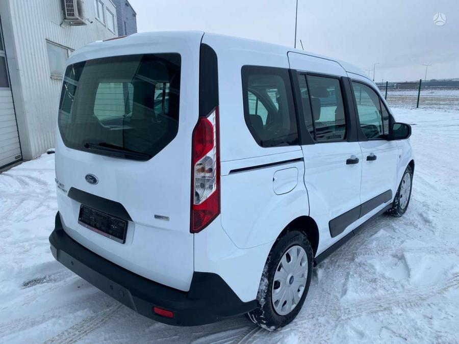 Balts Ford Transit Connect 2018 Marijampole, ar dzinēja tilpumu 1.50 L un nobraukumu 134 tūkst. km par 8900 €, foto 6 vietnē AUTOMOTO.COM.LV