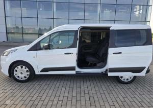 White Ford Transit Connect 2020 in Panevezys, with an engine capacity of 1.50 L and mileage of 202 thousand km for 7200 €, photo 4 on AUTOMOTO.COM.LV