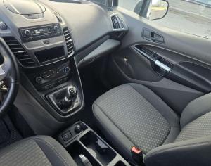 White Ford Transit Connect 2020 in Panevezys, with an engine capacity of 1.50 L and mileage of 202 thousand km for 7200 €, photo 24 on AUTOMOTO.COM.LV