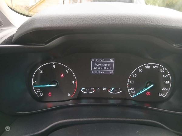 White Ford Transit Connect 2021 in Utena, with an engine capacity of 1.50 L and mileage of 179 thousand km for 10500 €, photo 11 on AUTOMOTO.COM.LV