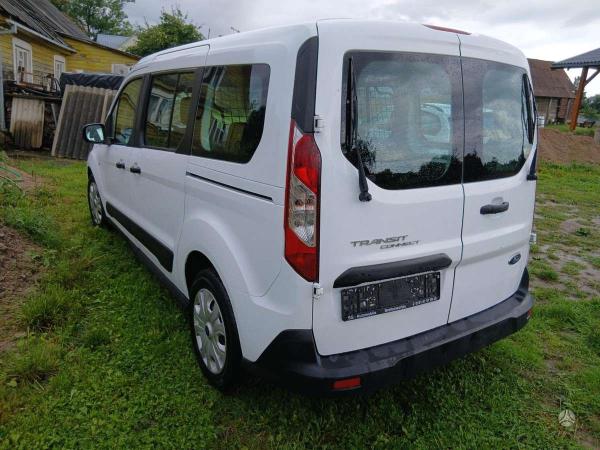 White Ford Transit Connect 2021 in Utena, with an engine capacity of 1.50 L and mileage of 179 thousand km for 10500 €, photo 7 on AUTOMOTO.COM.LV