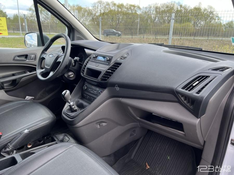 White Ford Transit Connect 2018 in Taurage, with an engine capacity of 1.50 L and mileage of 180 thousand km for 6700 €, photo 12 on AUTOMOTO.COM.LV