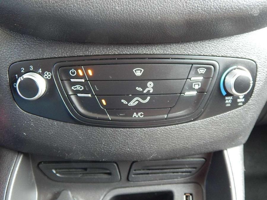 Grey Ford transit-courier 2016 in Vilnius, with an engine capacity of 1.56 L and mileage of 113 thousand km for 4050 €, photo 6 on AUTOMOTO.COM.LV