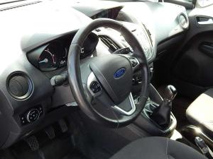 Grey Ford transit-courier 2016 in Vilnius, with an engine capacity of 1.56 L and mileage of 113 thousand km for 4050 €, photo 7 on AUTOMOTO.COM.LV